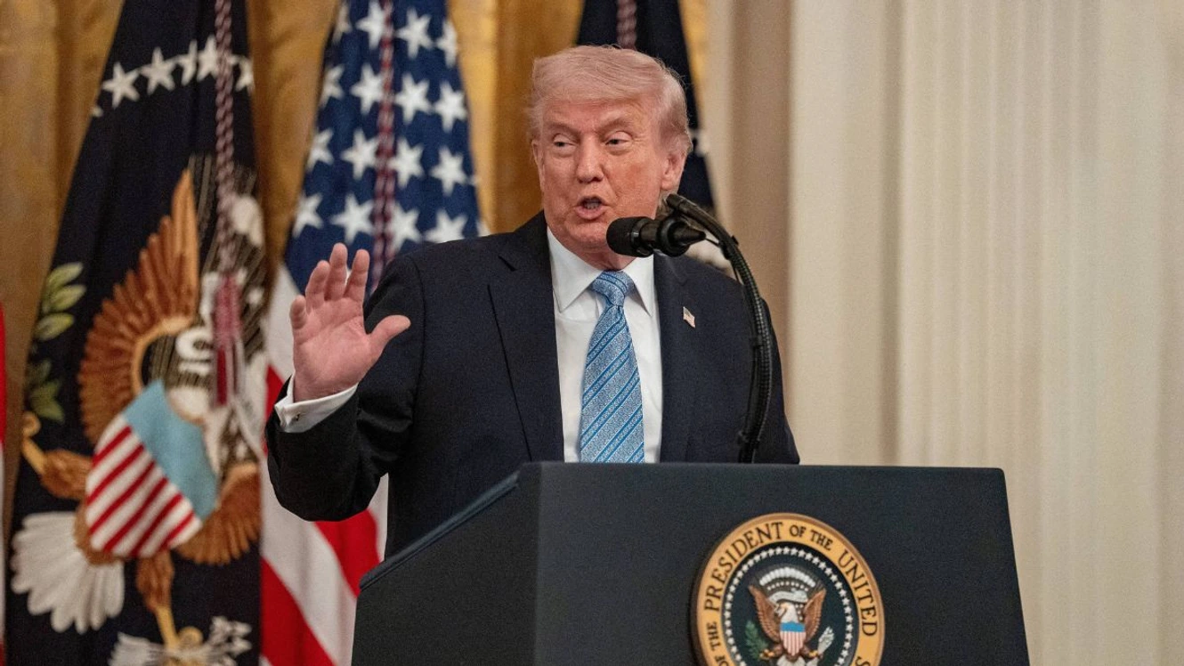 Donald Trump Takes Cognitive Tests After He's Called A 'Moron'