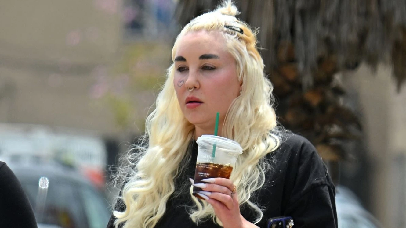 Amanda Bynes Looks Unrecognizable In Latest Photos