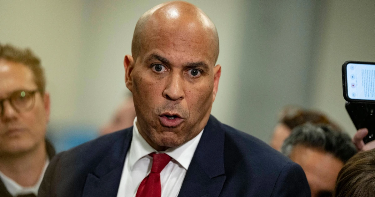 Corey Booker has 'concerns' about Graham Platner