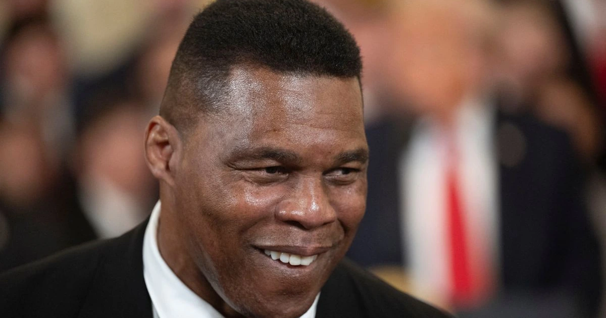 Herschel Walker baffles fans with bizarre Bahamas video