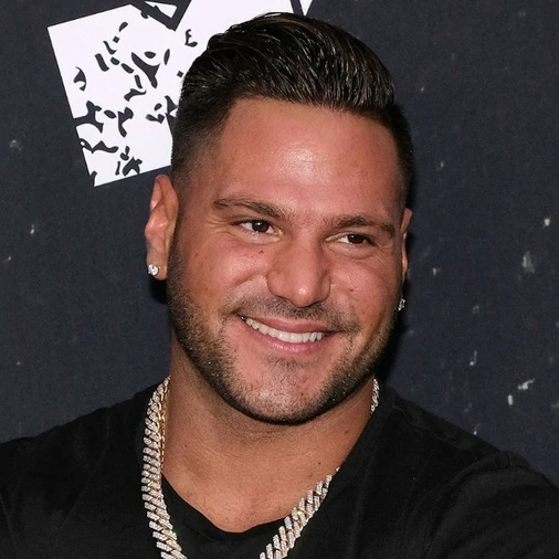 'Jersey Shore' star sparks health fears after nodding off in interview