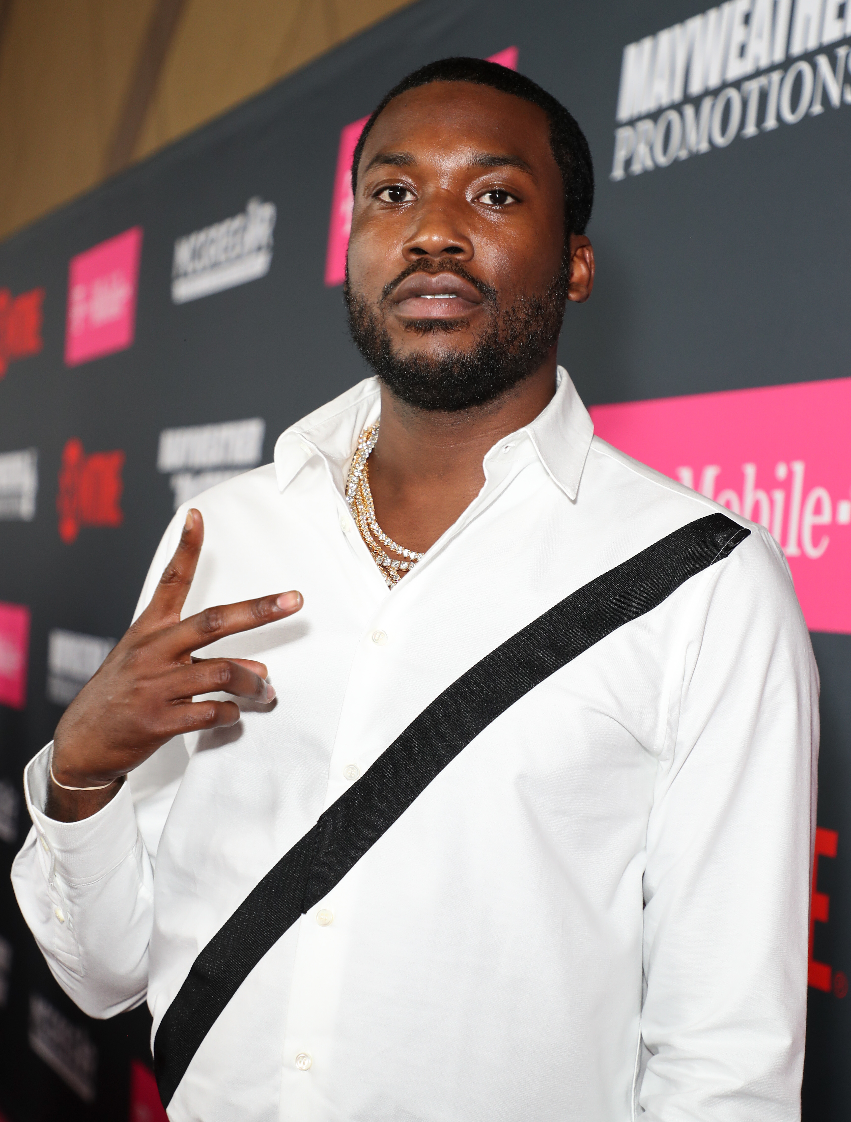 Meek Mill can now leave Philadelphia for work