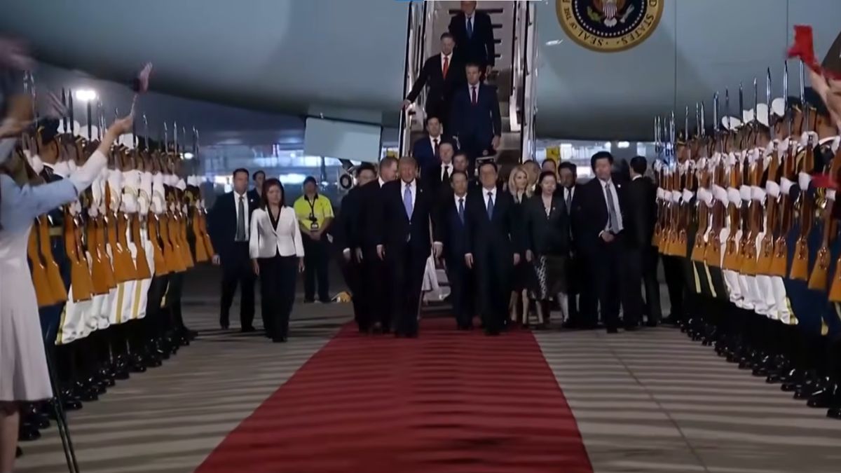 Donald Trump Receives Grand Red Carpet Welcome In Beijing